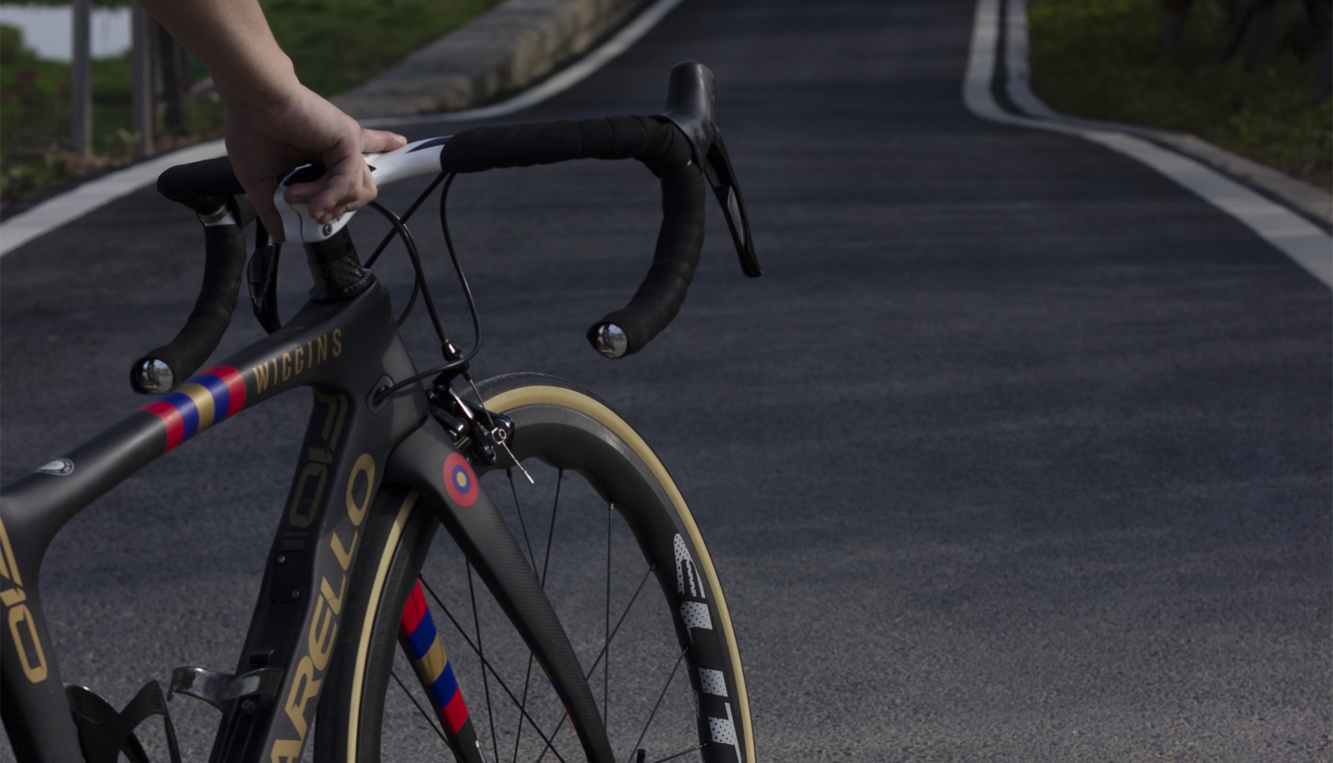 A Comprehensive Wheel Set: BWT - Elitewheels